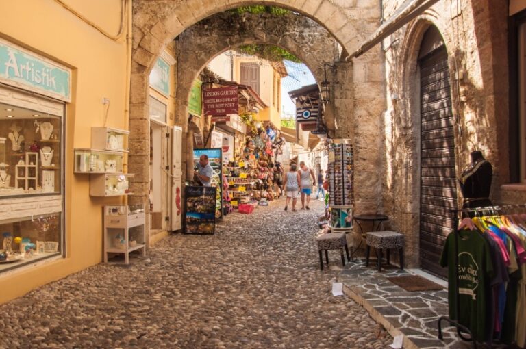 Rhodos stad: Highlights, het centrum, stranden & unieke tips!